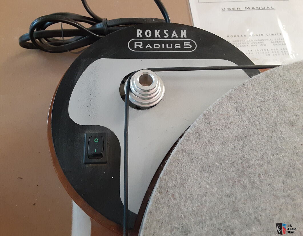 Roksan Radius 5 turntable high-end from UK Photo #5888414 - US Audio Mart