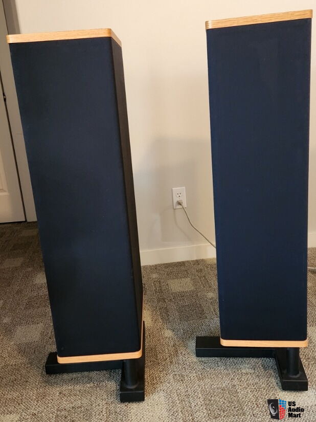 Vandersteen Model 2C Photo #5900248 - US Audio Mart
