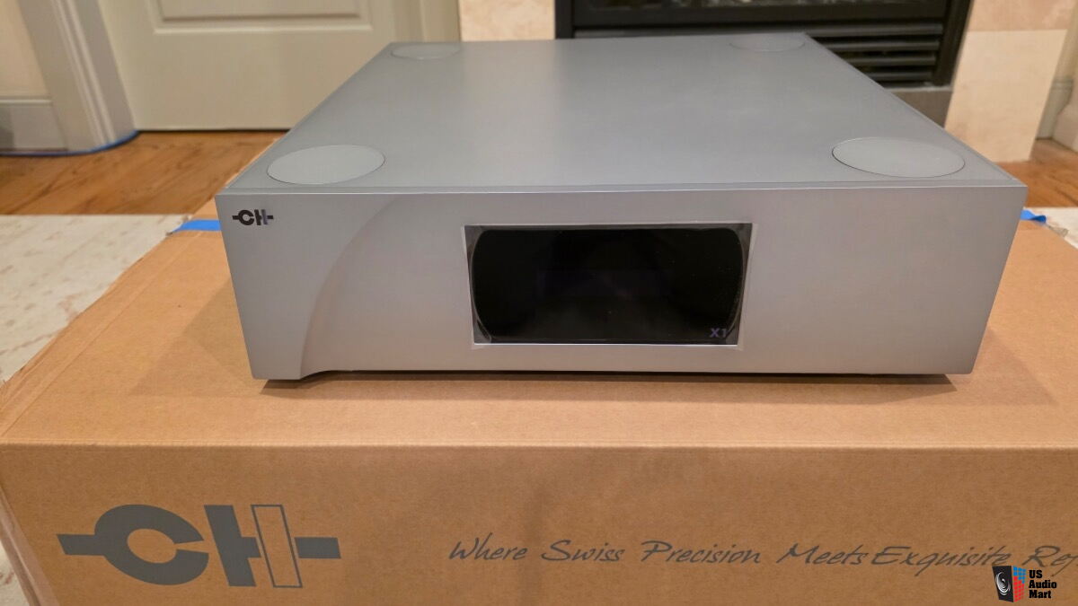 CH Precision L1 and X1 precision line preamp Photo #5901158 - US Audio Mart