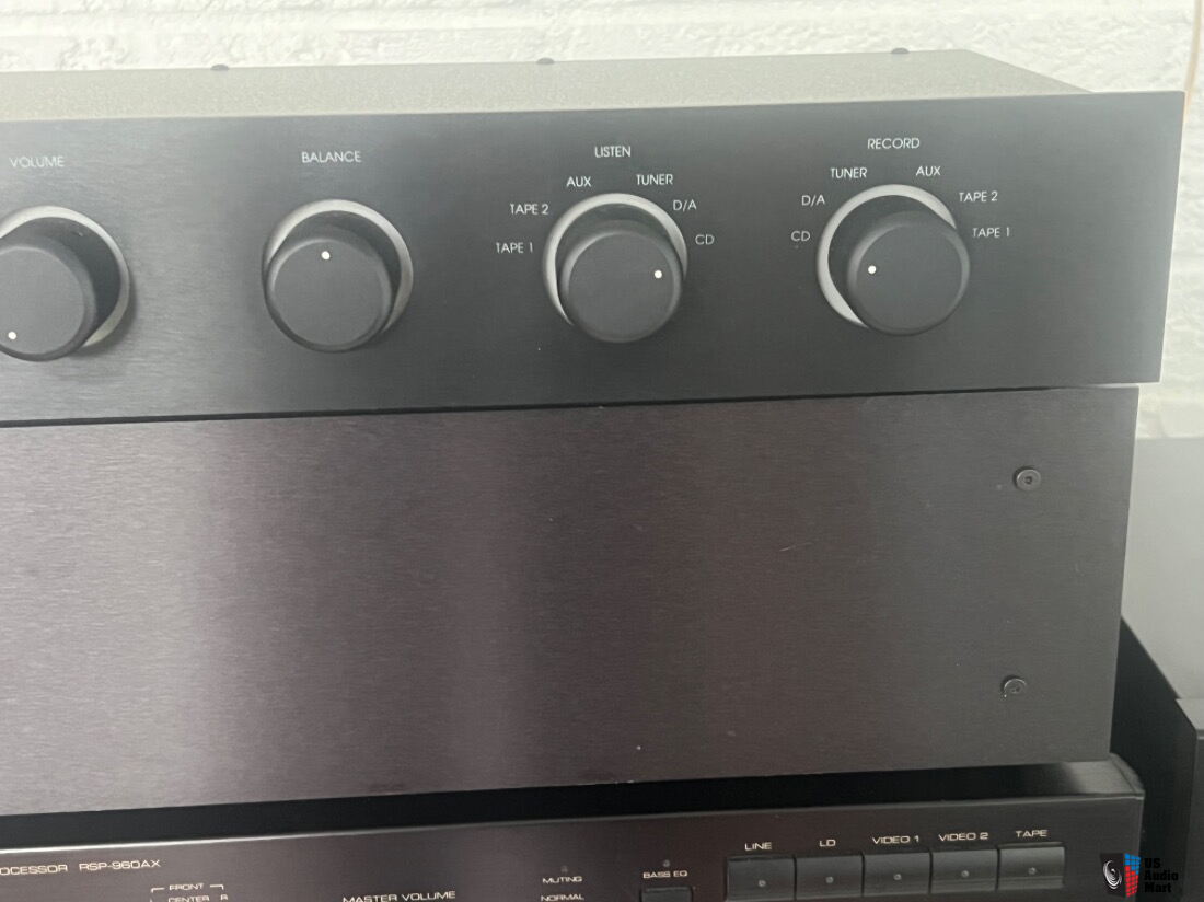 Acurus L10 Preamp and A150 150W Amplifier Excellent Condition Photo ...