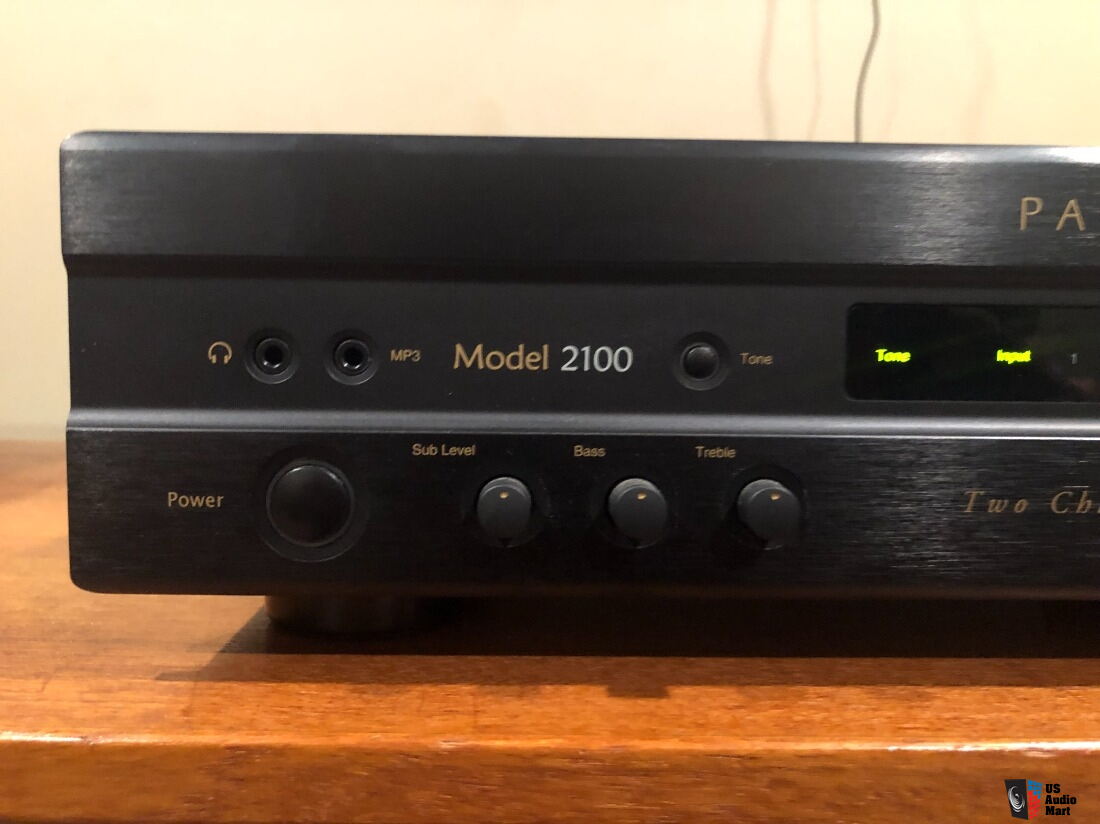 Parasound 2125v2 amplifier and Classic 2100 Preamp Photo #5907379 - US ...