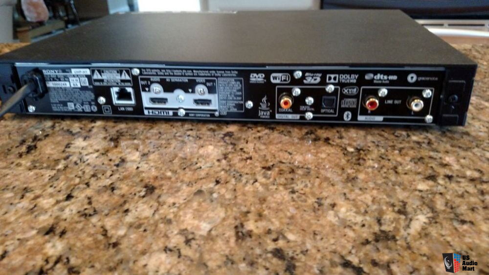 Sony UHP-H1 Universal Player Photo #5913890 - US Audio Mart