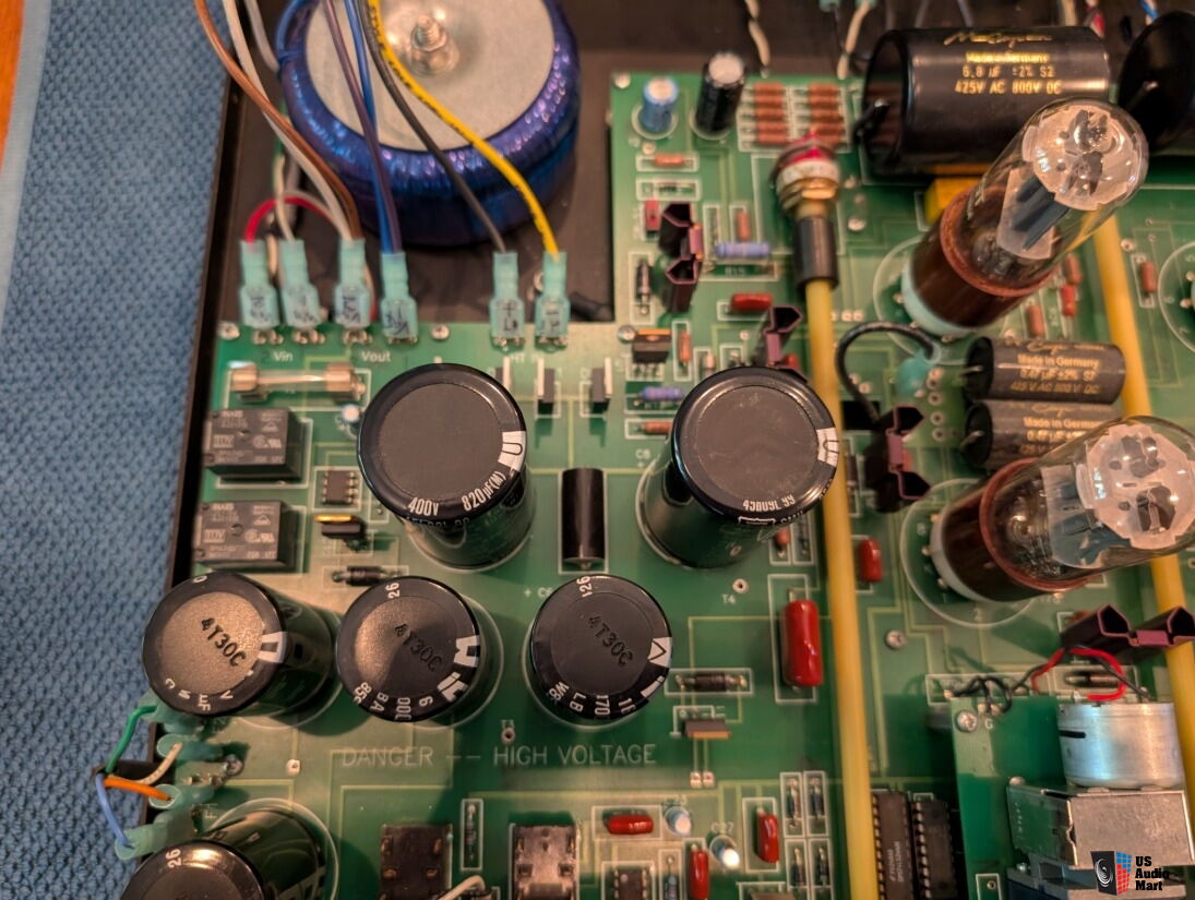 Rogue Audio Magnum R99 Tube Preamplifier Photo #5914341 - US Audio Mart