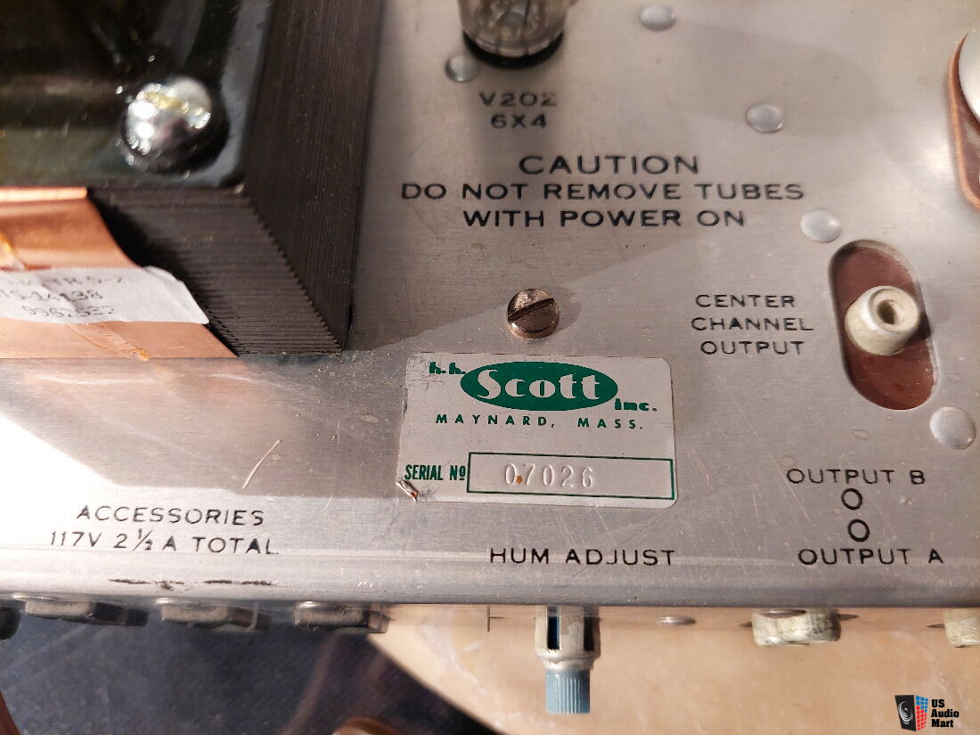 HH Scott 130 Preamplifier Photo #5918854 - US Audio Mart