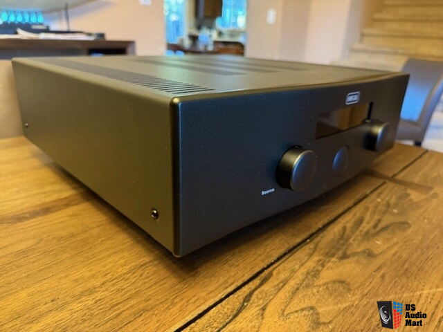 Hegel H300 Integrated Amplifier Black Photo #5918868 - US Audio Mart