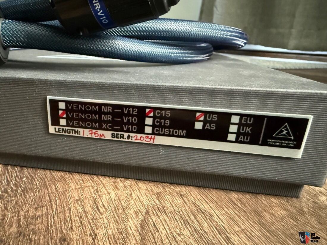 Shunyata Research Venom NR - V10, 1.75 M, C 15 power cable Photo ...