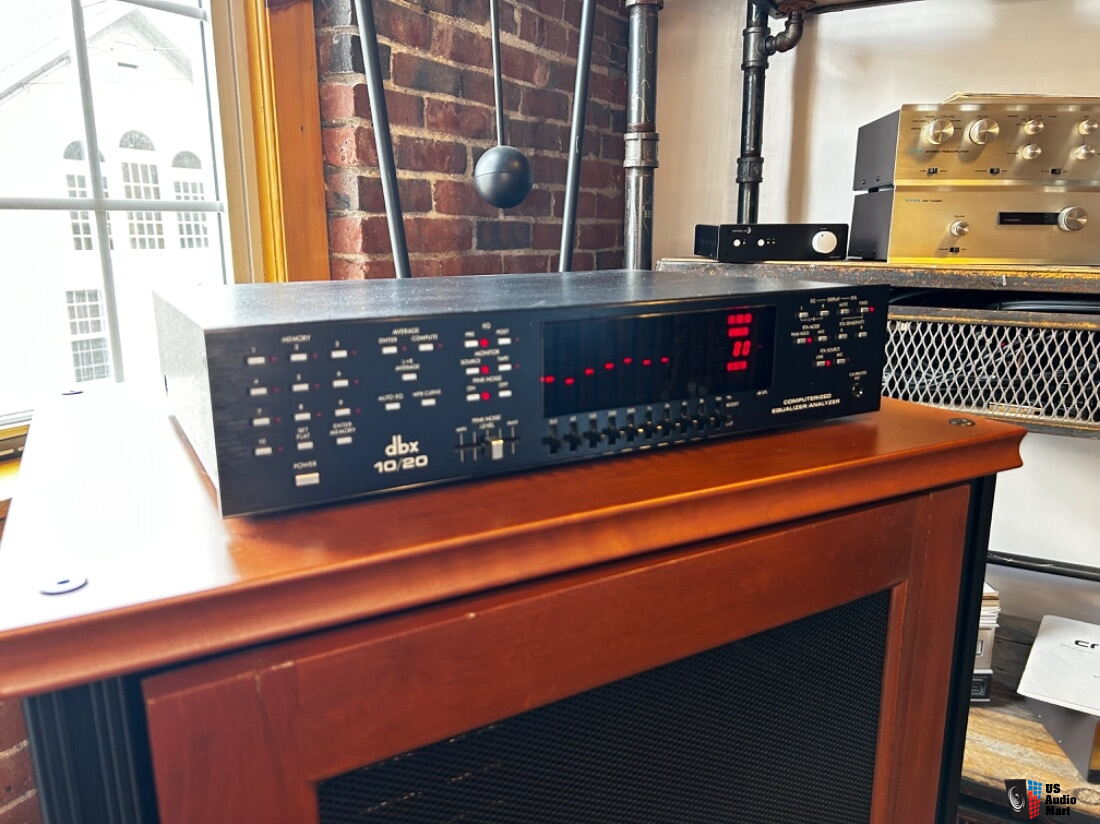 dbx 10/20 Graphic Equalizer & Room Analyzer, Bouncy LED Cool! Photo ...