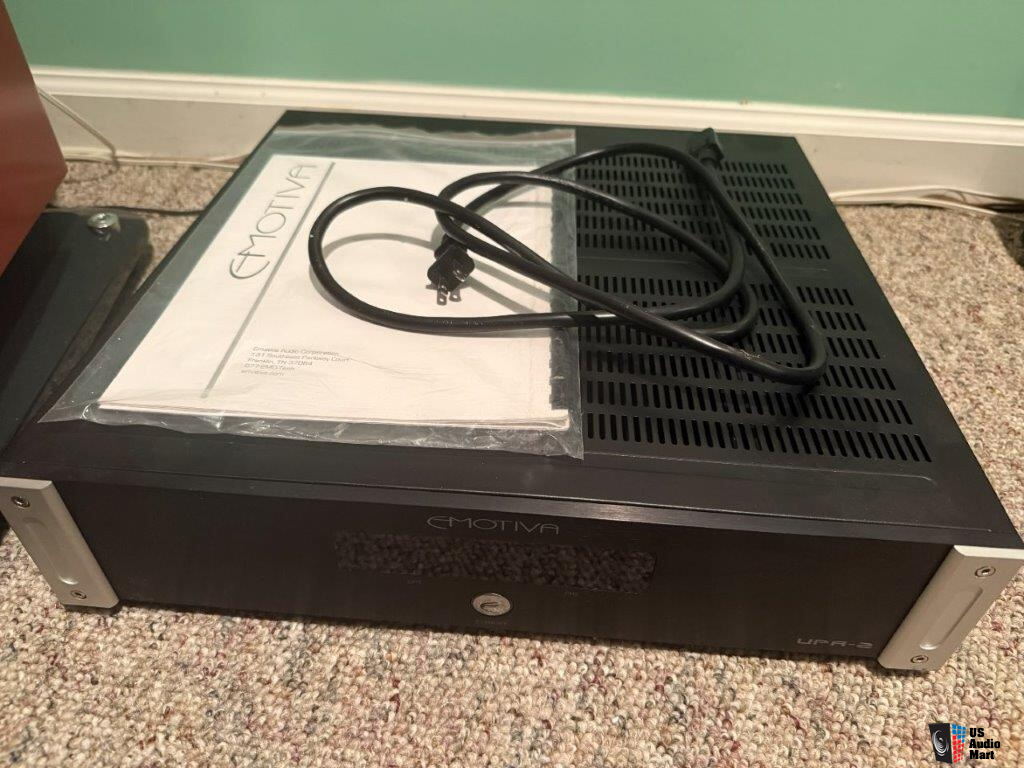 Emotiva UPA-2 two channel power amp Photo #5925810 - US Audio Mart
