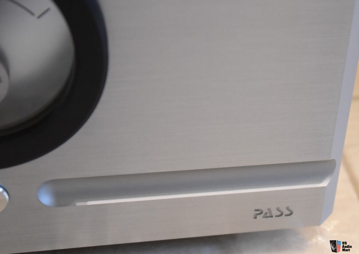 Pass Labs X350.8 Stereo Silver Face amplifier AS NEW 10/10 Photo ...