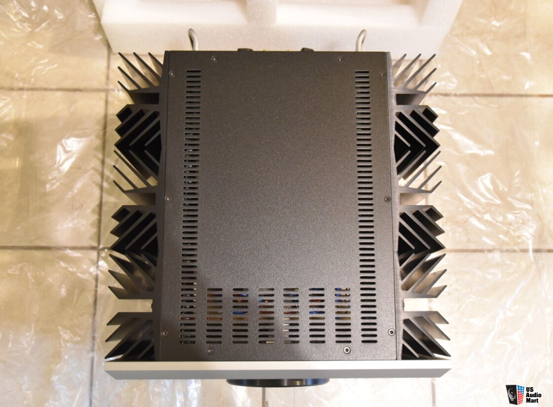 Pass Labs X350.8 Stereo Silver Face amplifier AS NEW 10/10 Photo ...