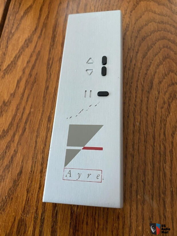 Ayre K-1xe black solid state full function preamp with ayre internal mm ...