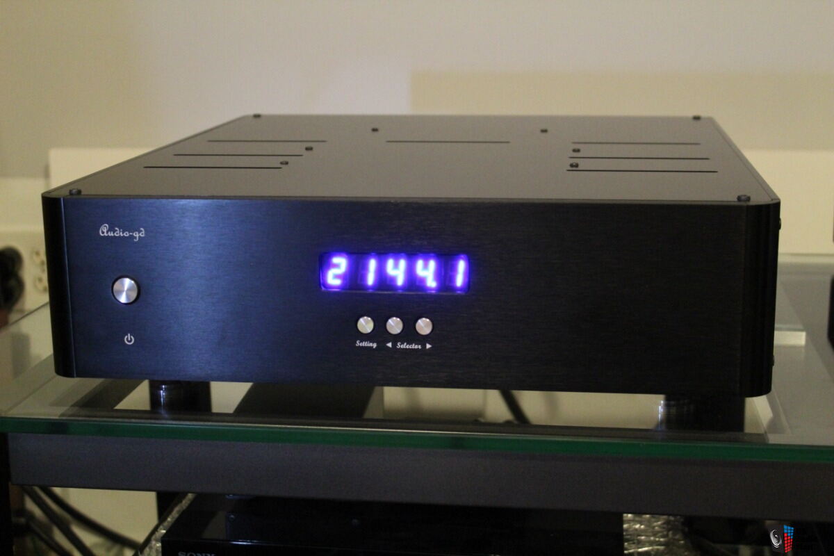 Audio GD R7 HE Mk2 DAC. Stereophile Class A Photo #5930341 - US Audio Mart