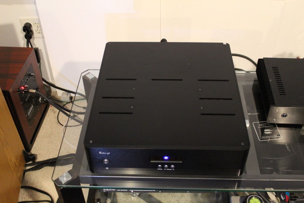Audio GD R7 HE Mk2 DAC. Stereophile Class A Photo #5930341 - US Audio Mart