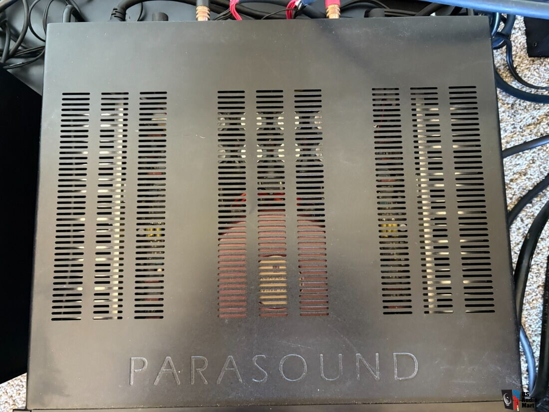 Parasound a23+ 160w stereo power amp, black finish (pics to come) Photo ...