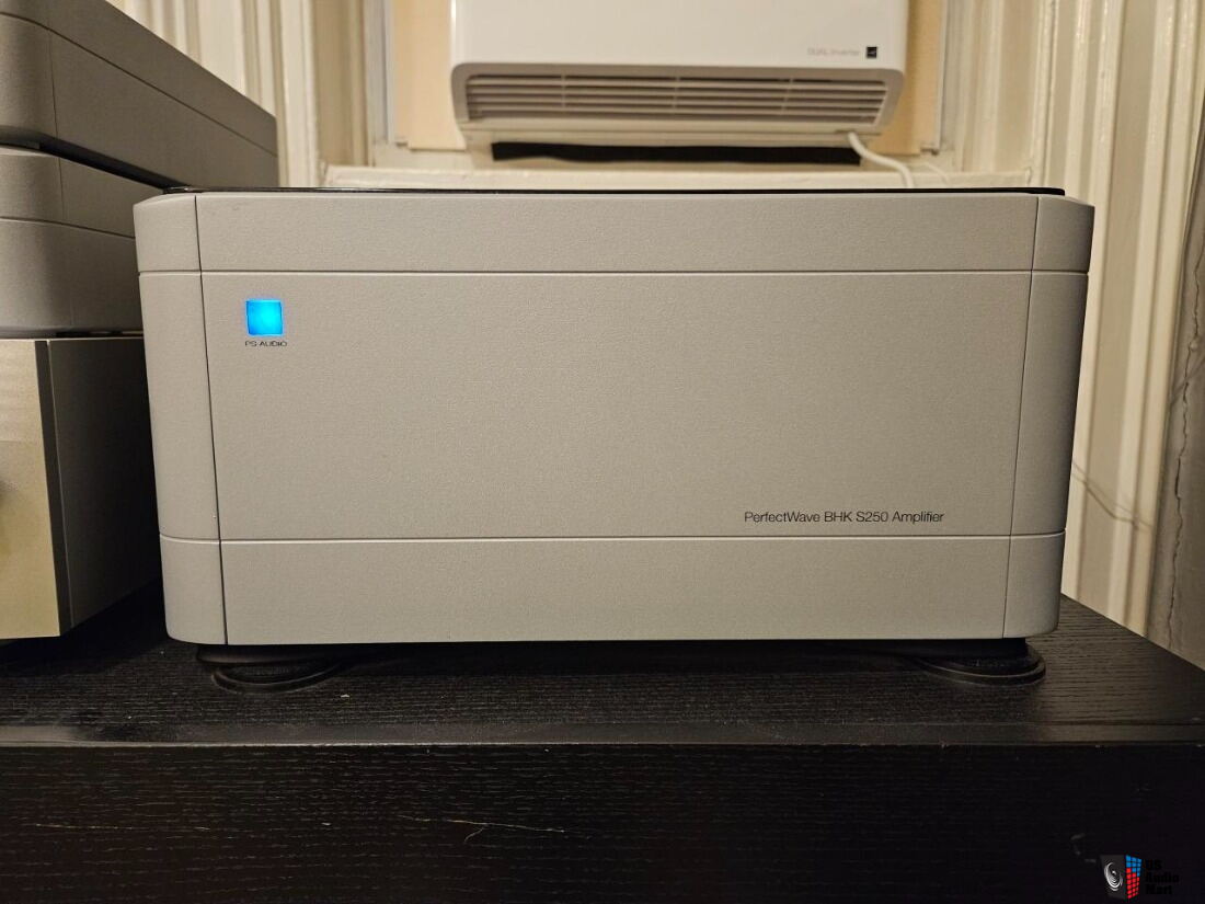 PS Audio BHK Signature 250 Amplifier Photo #5932176 - US Audio Mart