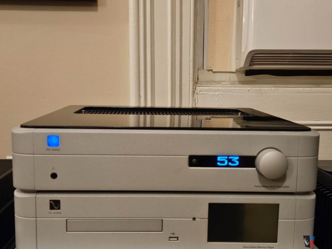 PS Audio BHK Signature Preamplifier For Sale - US Audio Mart