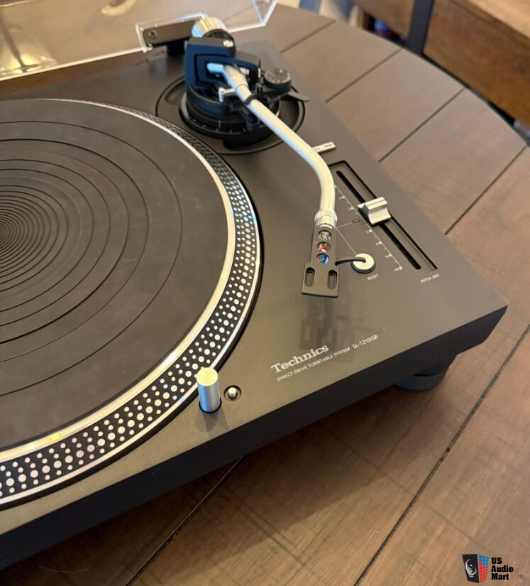 Technics DD Turntable SL-1210GR - No Cart - All Original Packaging ...