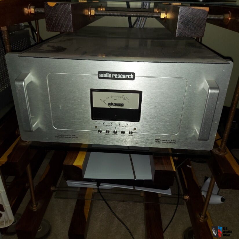 Audio Research Ref 250se monoblocks Photo #5933388 - US Audio Mart