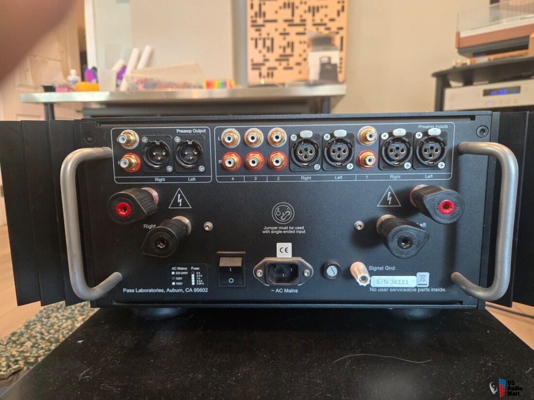 Pass Labs INT 60 integrated amplifier Photo #5935237 - US Audio Mart