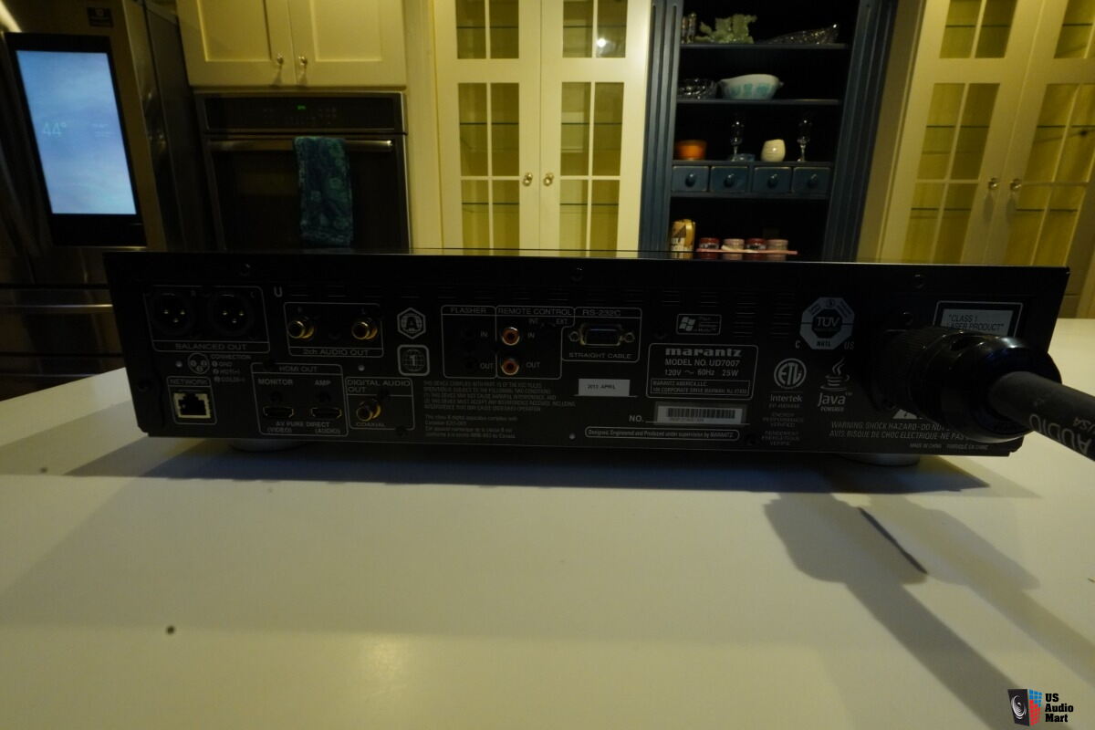 Marantz UD 7007 SACD transport Photo #5935914 - US Audio Mart