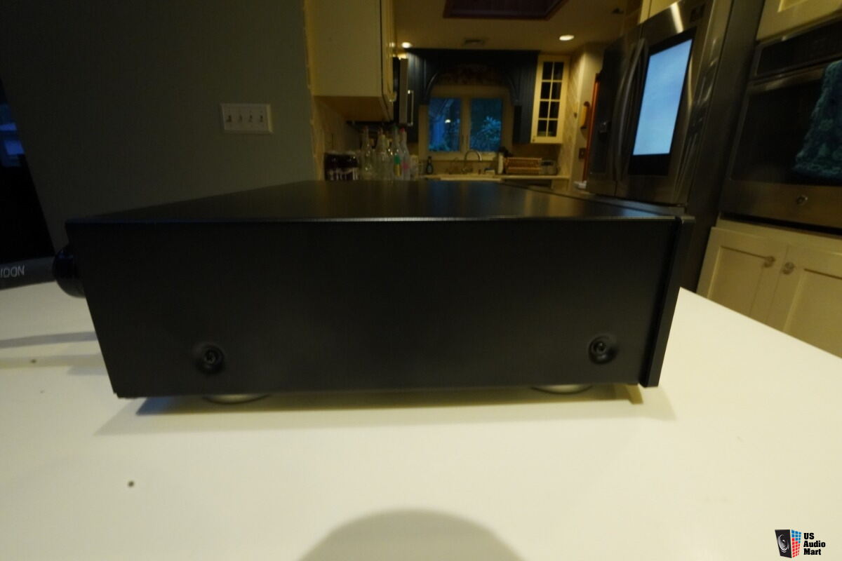 Marantz UD 7007 SACD transport Photo #5935914 - US Audio Mart