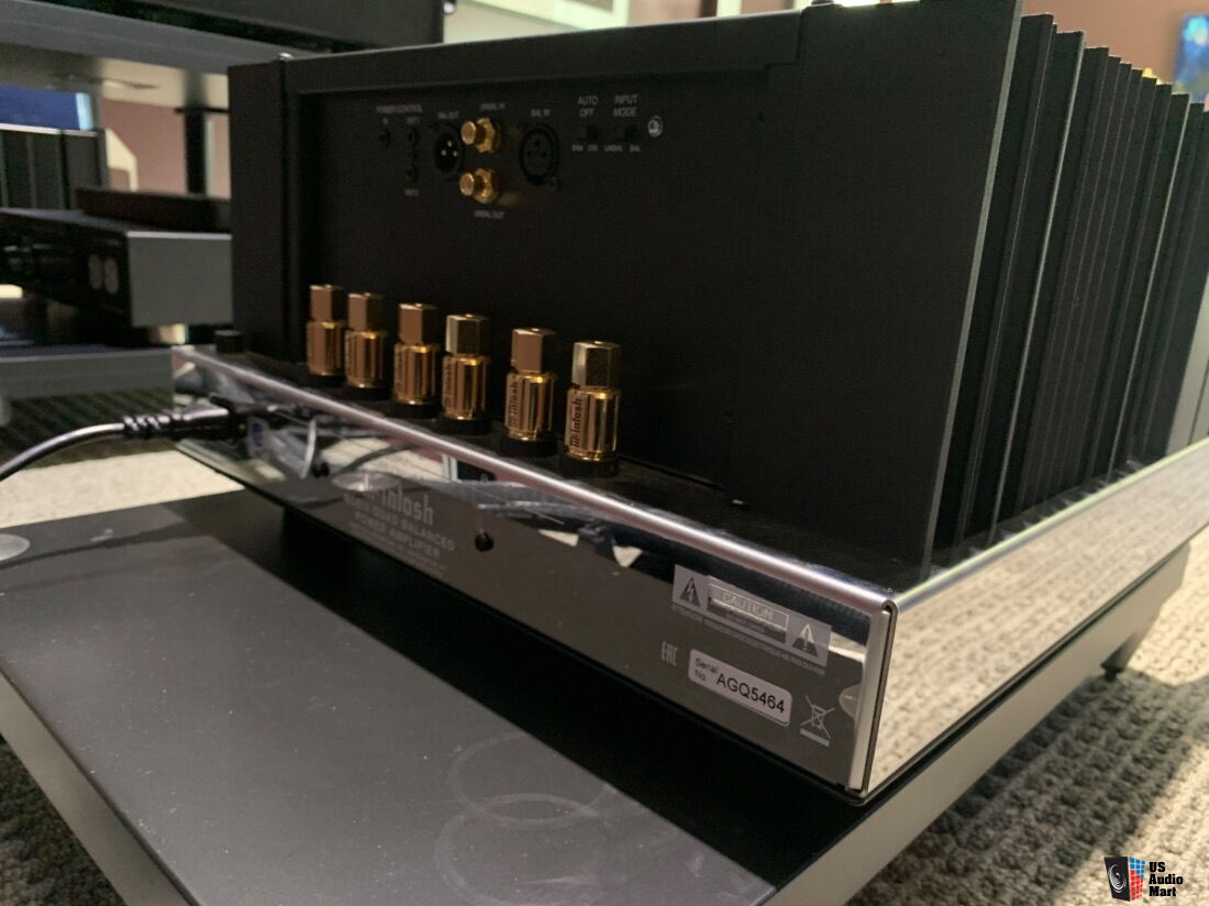 McINTOSH MC-611 mono blocks. Perfection. Ultra low 2 hr use. Carton ...