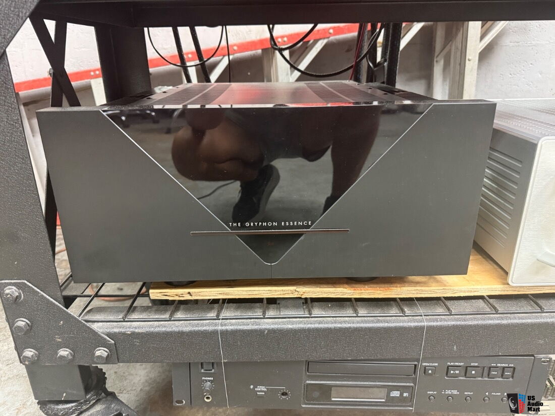 Gryphon Essence Pure Class A 50wpc Stereo Amplifier Photo #5937653 - US ...