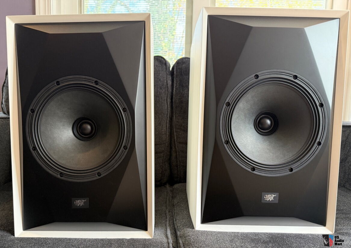 Mofi SourcePoint 8 Speakers Photo #5939339 - US Audio Mart