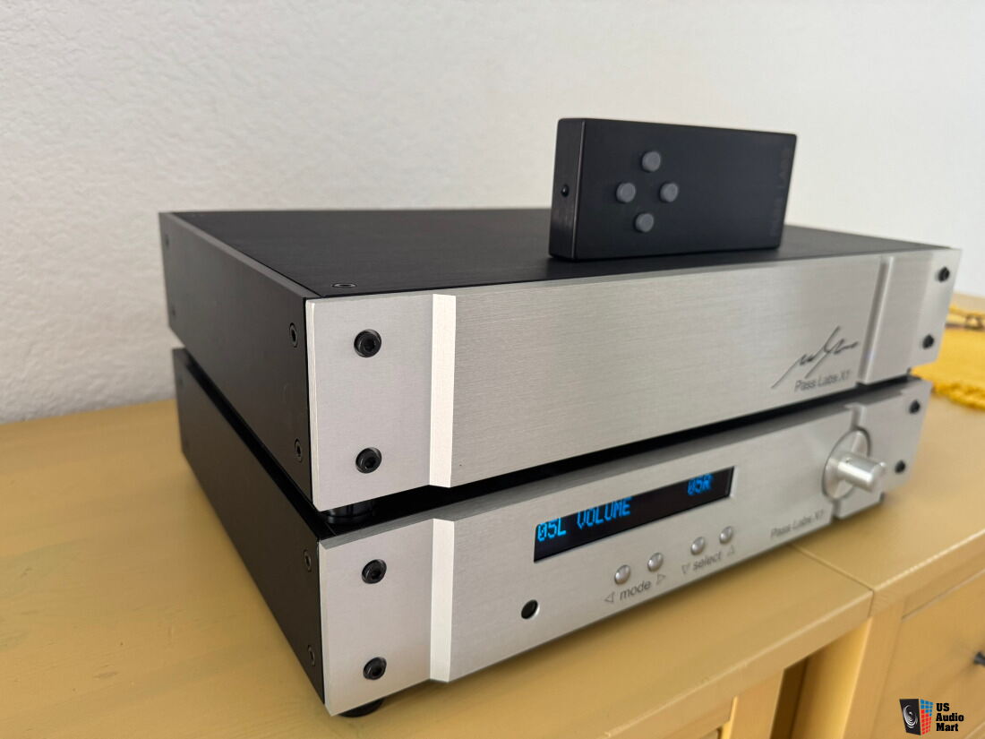 PASS LABS X1 Preamplifier with UPGRADED performance & RC Photo #5939813 ...