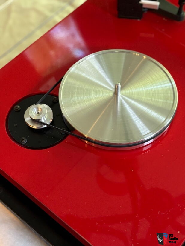 Pro-ject Debut Carbon EVO Turntable with Many Upgrades Photo #5940618 ...