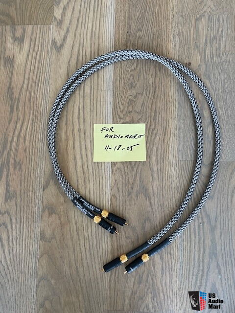 DH Labs 1M Air Matrix Cryo RCA Interconnects Photo #5943068 - US Audio Mart
