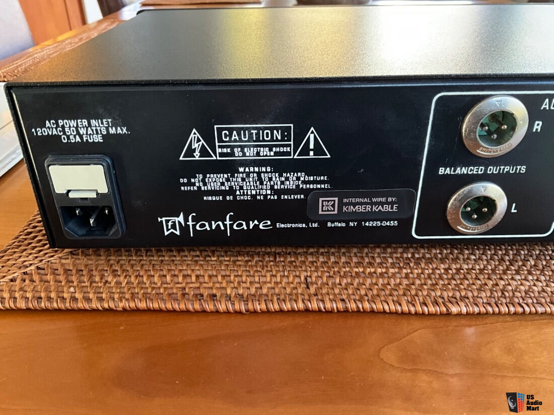 Fanfare FT-1A Analog Tuner (with extras) Photo #5944072 - US Audio Mart
