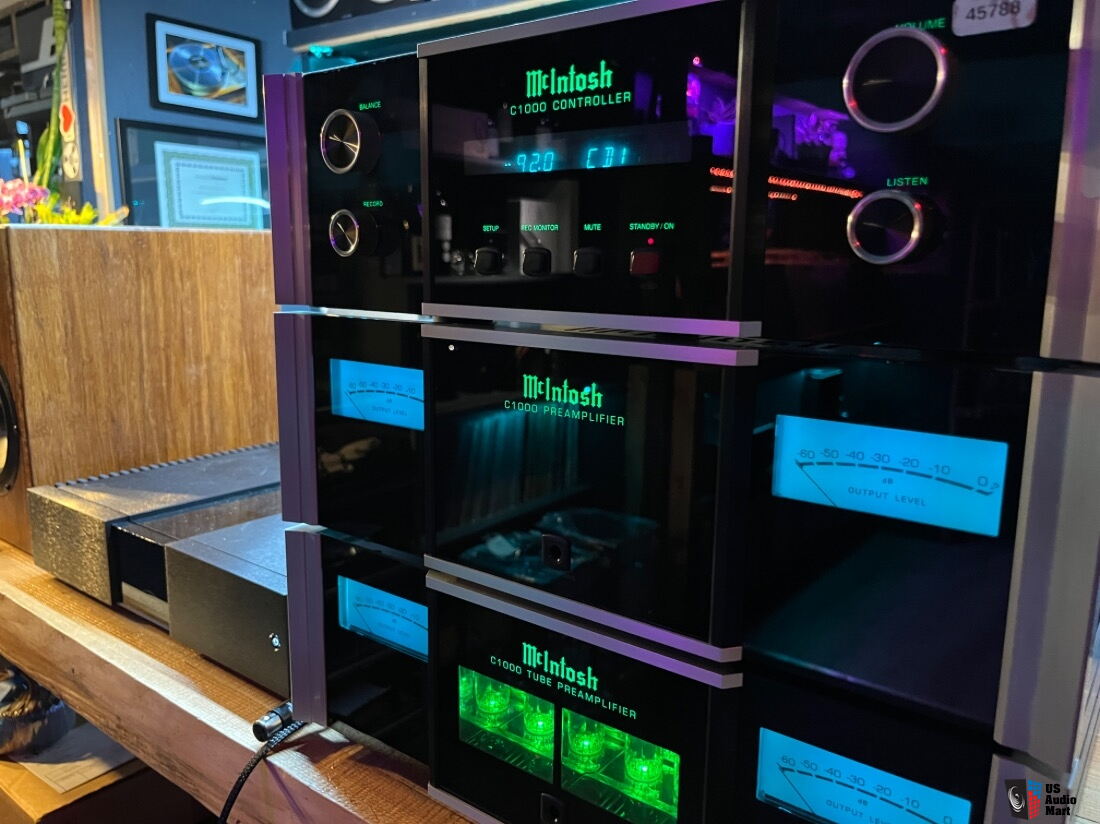 McIntosh c1000 3 box full preamplifer rare Photo #5944224 - US Audio Mart