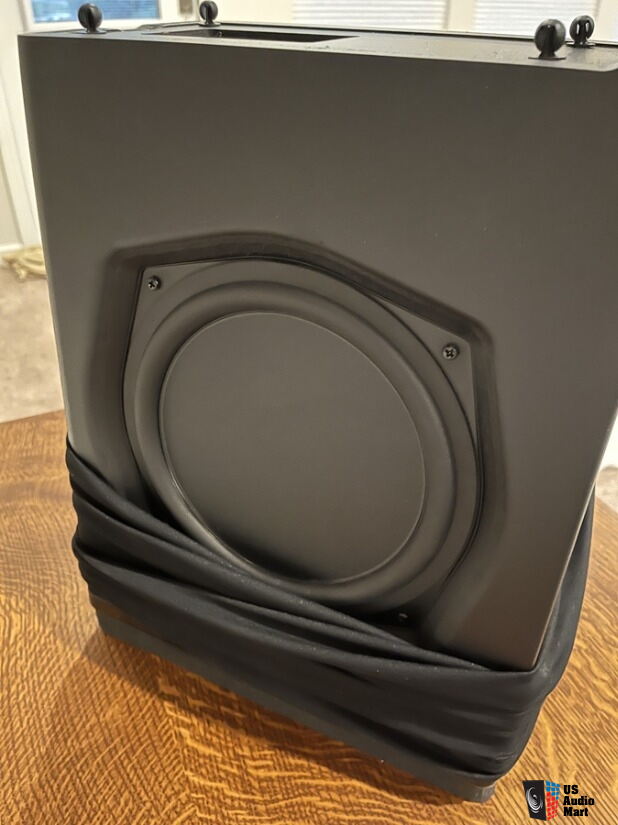 GoldenEar Technology Aon 3 Bookshelf Speakers Low Hours like new Photo ...