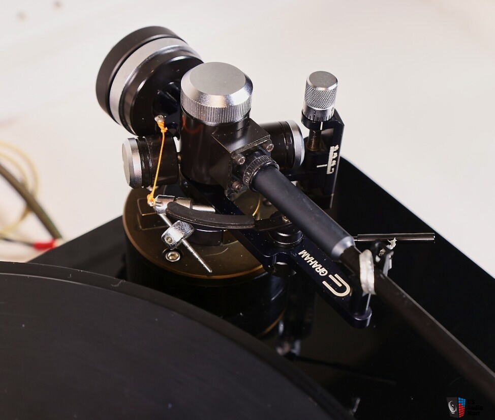 Basis AUDIO Model 2500 Turntable with Graham Tonearm Photo #5949778 ...