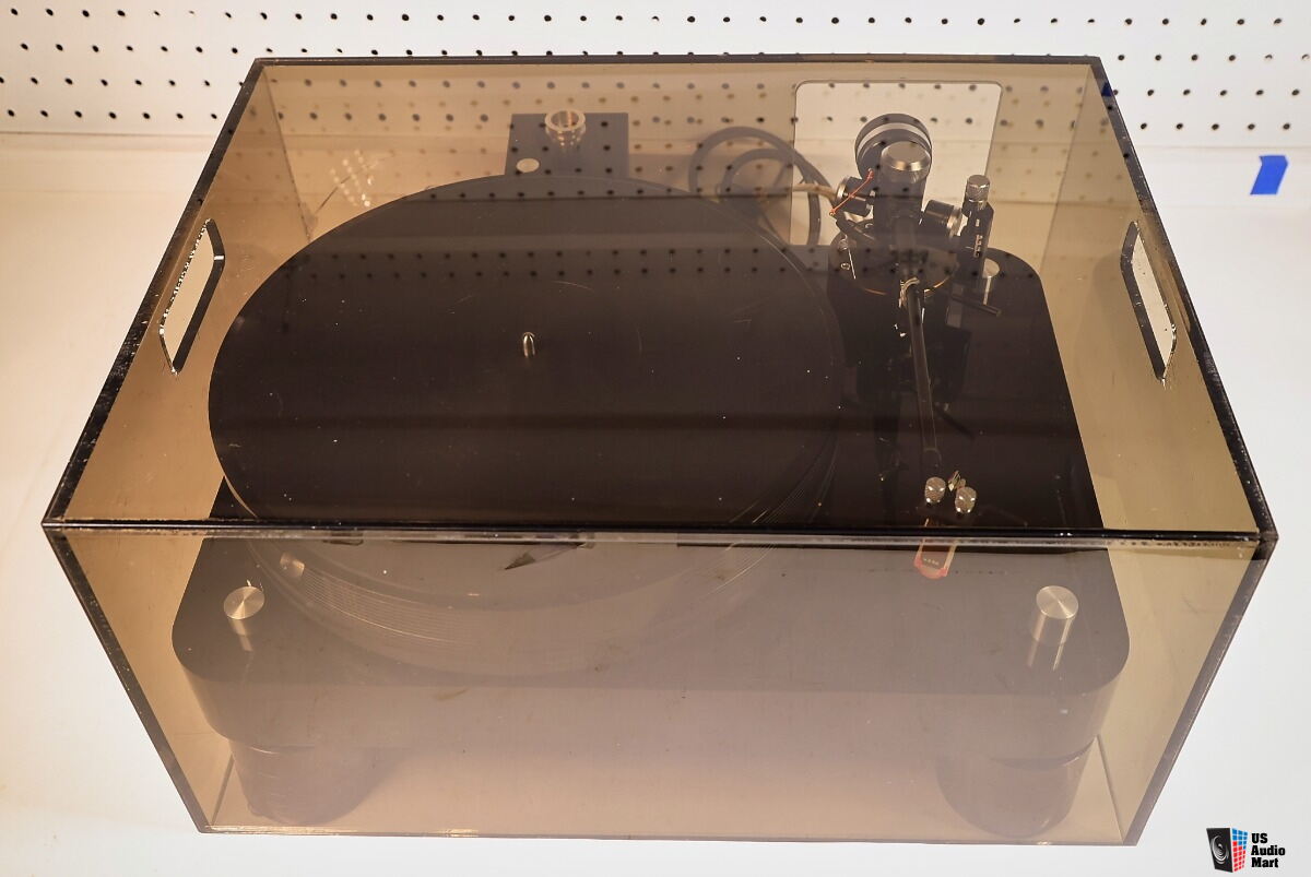 Basis AUDIO Model 2500 Turntable with Graham Tonearm Photo #5949792 ...