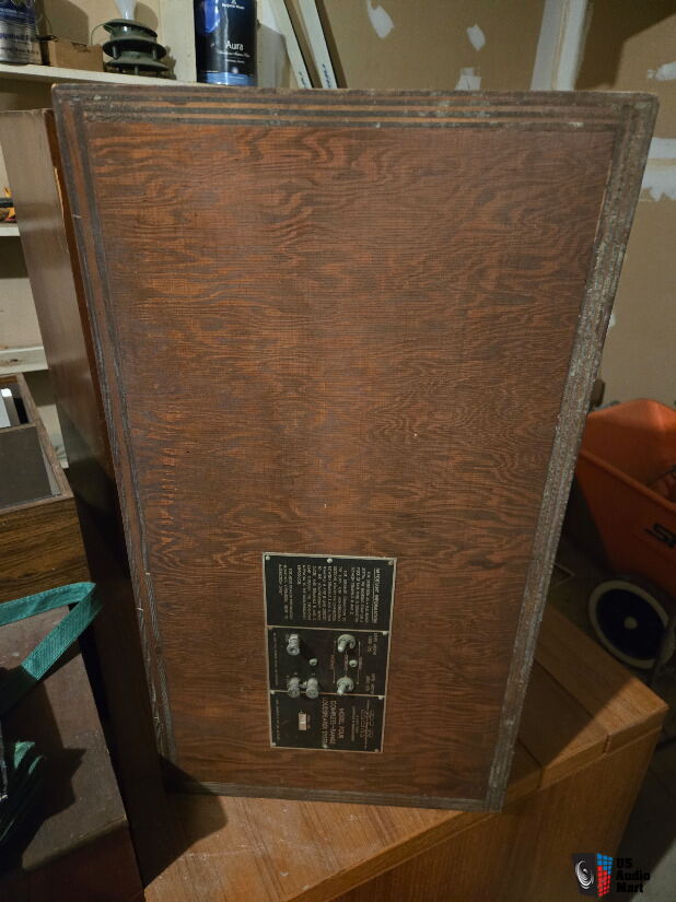 FREE KLH Model 4 Speakers for Refurbishment FREE PICK UP ONLY DMV Photo ...