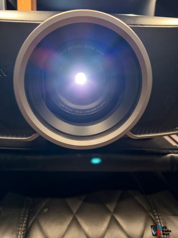 Epson Pro Cinema 6050UB 4K Projector (Black) + Chief Mount | Low Hours ...