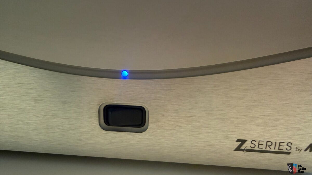 TWO MIT Z Center Power Conditioners - black and silver Photo #5967526 ...