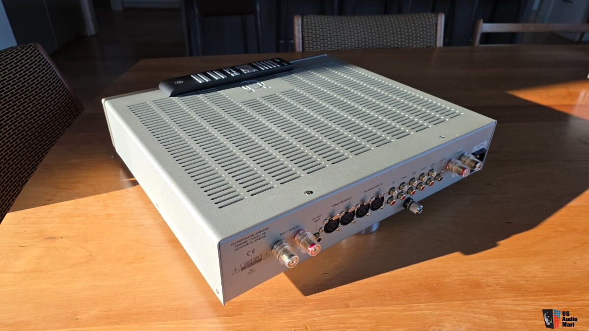 Primare I-30 Integrated Amplifier Silver w/ Remote, Fully Refurbished ...