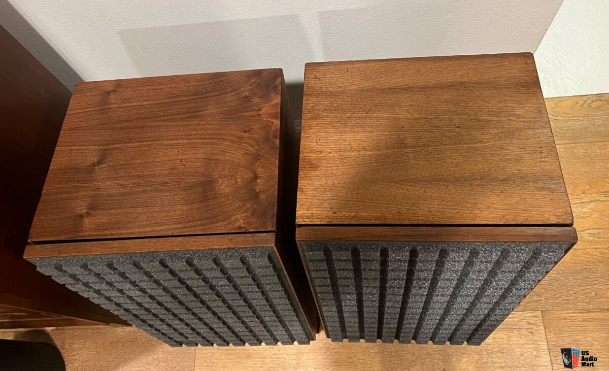 JBL L-100 Century, consecutive serial number and crossover has been ...