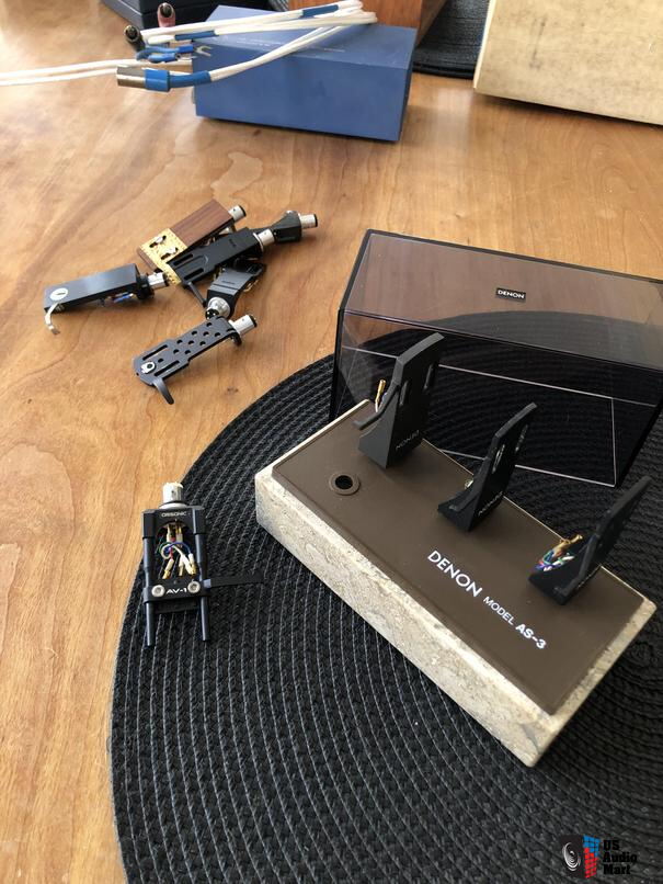 Denon AS-3 headshell holder and three Denon headshells For Sale - US ...