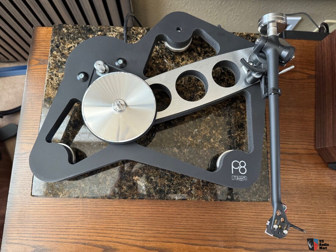 Rega P8 Turntable With Extras Photo #5970686 - US Audio Mart
