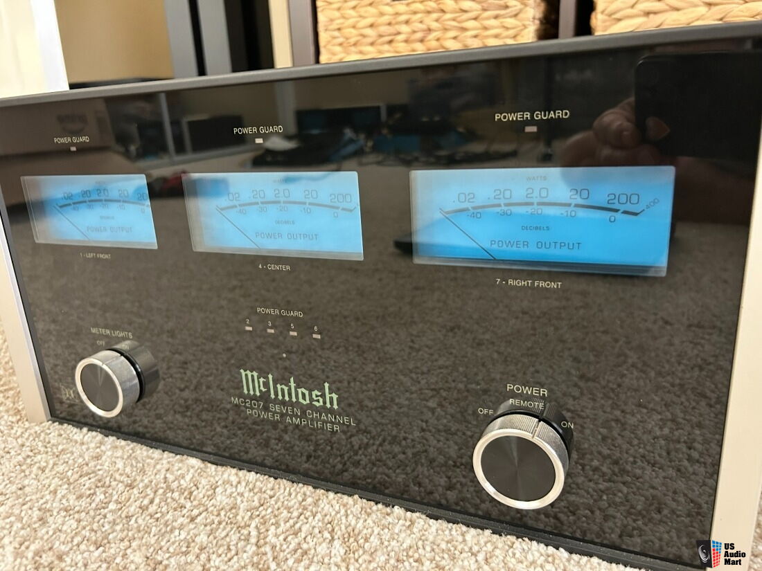 McIntosh MC207 Seven Channel Amplifier - Pristine! For Sale - US Audio Mart