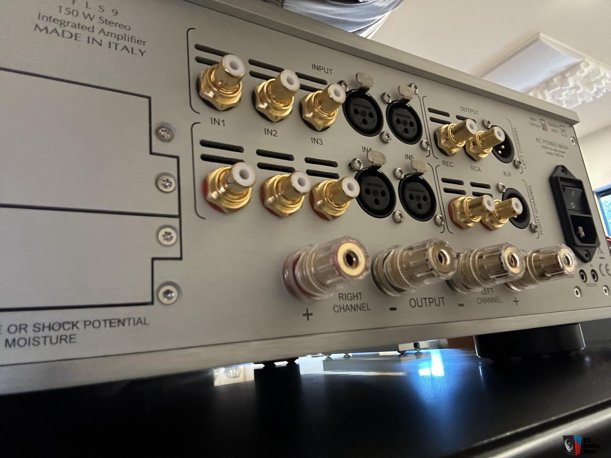 Audia Flight FLS9 Integrated Amplifier Photo #5975687 - US Audio Mart