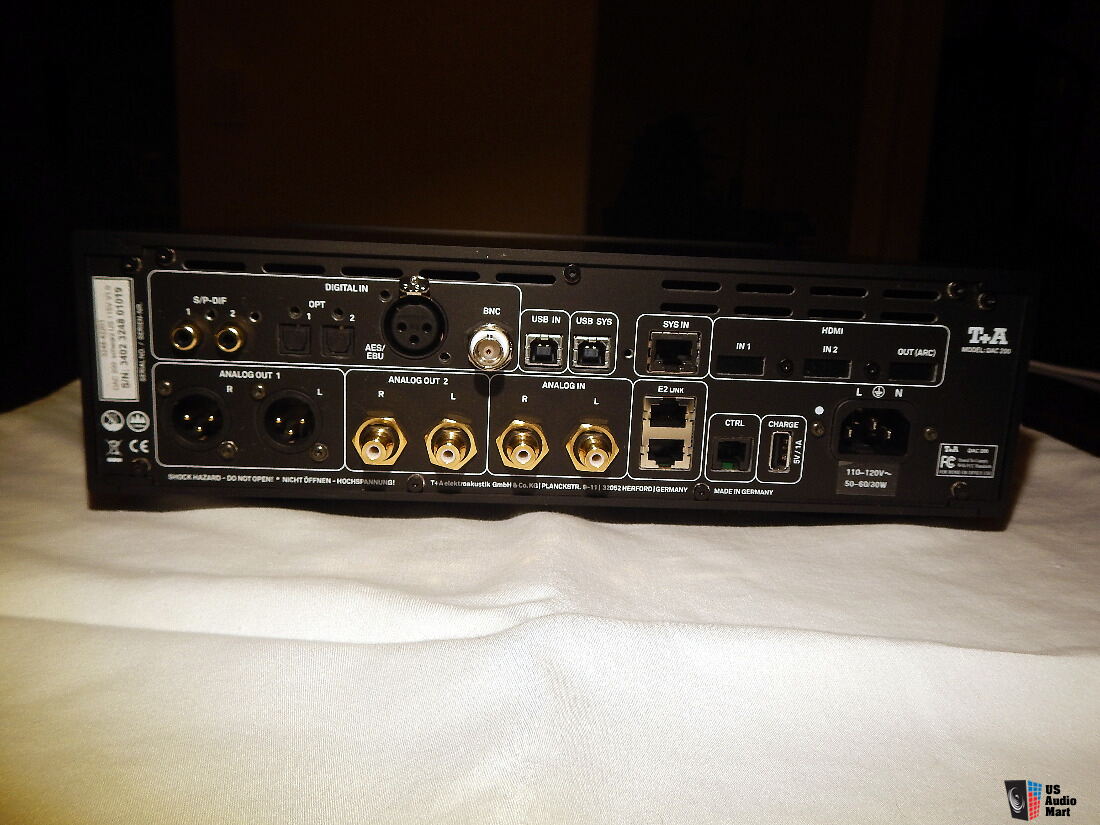 T+A Elektroakustik DAC 200 D/A Converter Photo #5979719 - US Audio Mart