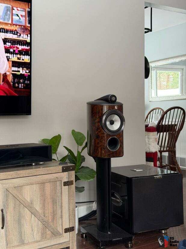 Bowers & Wilkins BW 805D4 Signature Speakers w/ stands Photo #5981952 ...