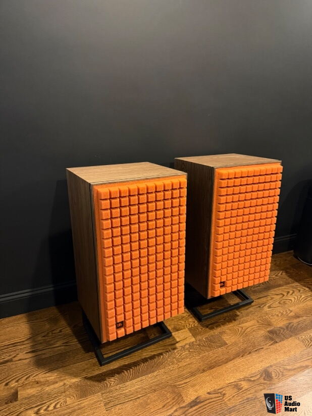 JBL L100 Classic (Walnut) + OEM JBL JS-120 Stands + Orange Quadrex ...