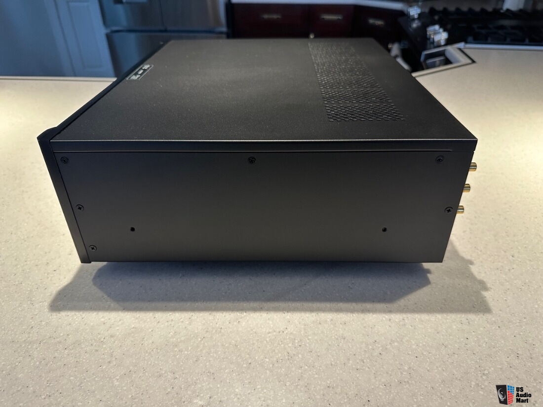 Emotiva RMC-1L 16 Channel Home Theatre Processor w/Dolby Atmos Photo ...