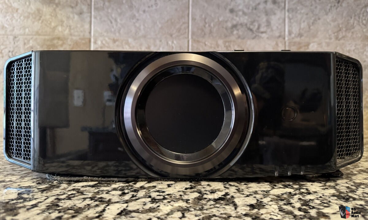 JVC DLA-X790R Projector For Sale - US Audio Mart